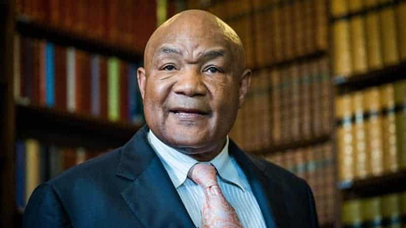 Ma 71 éves George Foreman - BoxTv